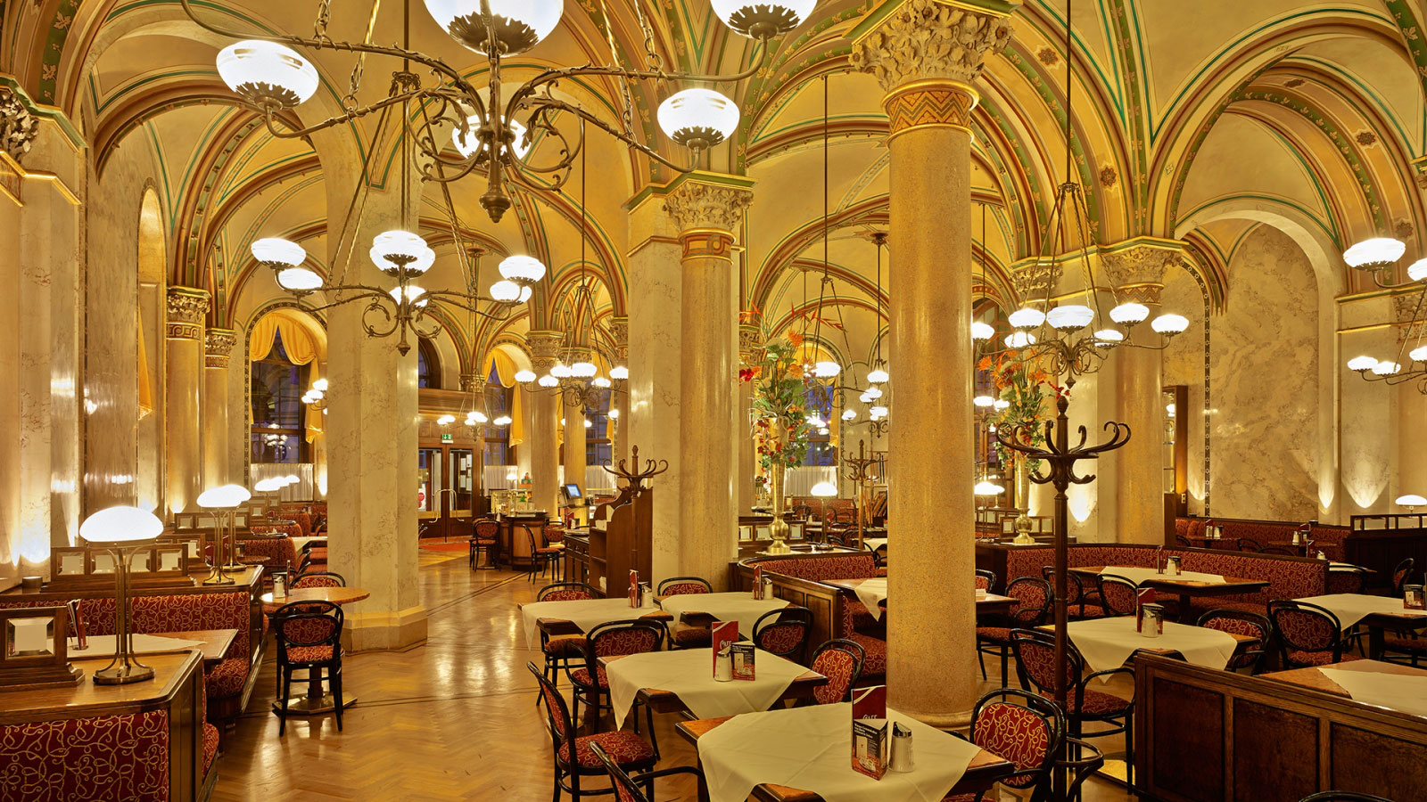 Caf Central De Viena Secret World