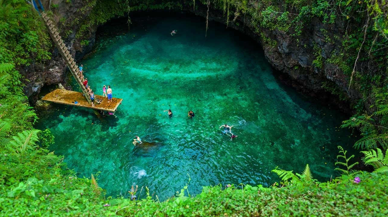 To "Sua Ocean Trench": μια παραδεισένια πισίνα - Secret World