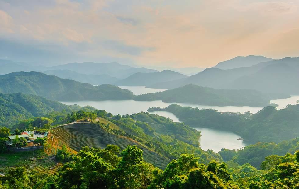 Pinglin at ang Taiwanese Tea - Secret World