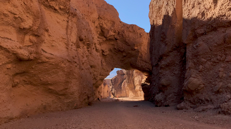 Jembatan Alam Canyon - Secret World