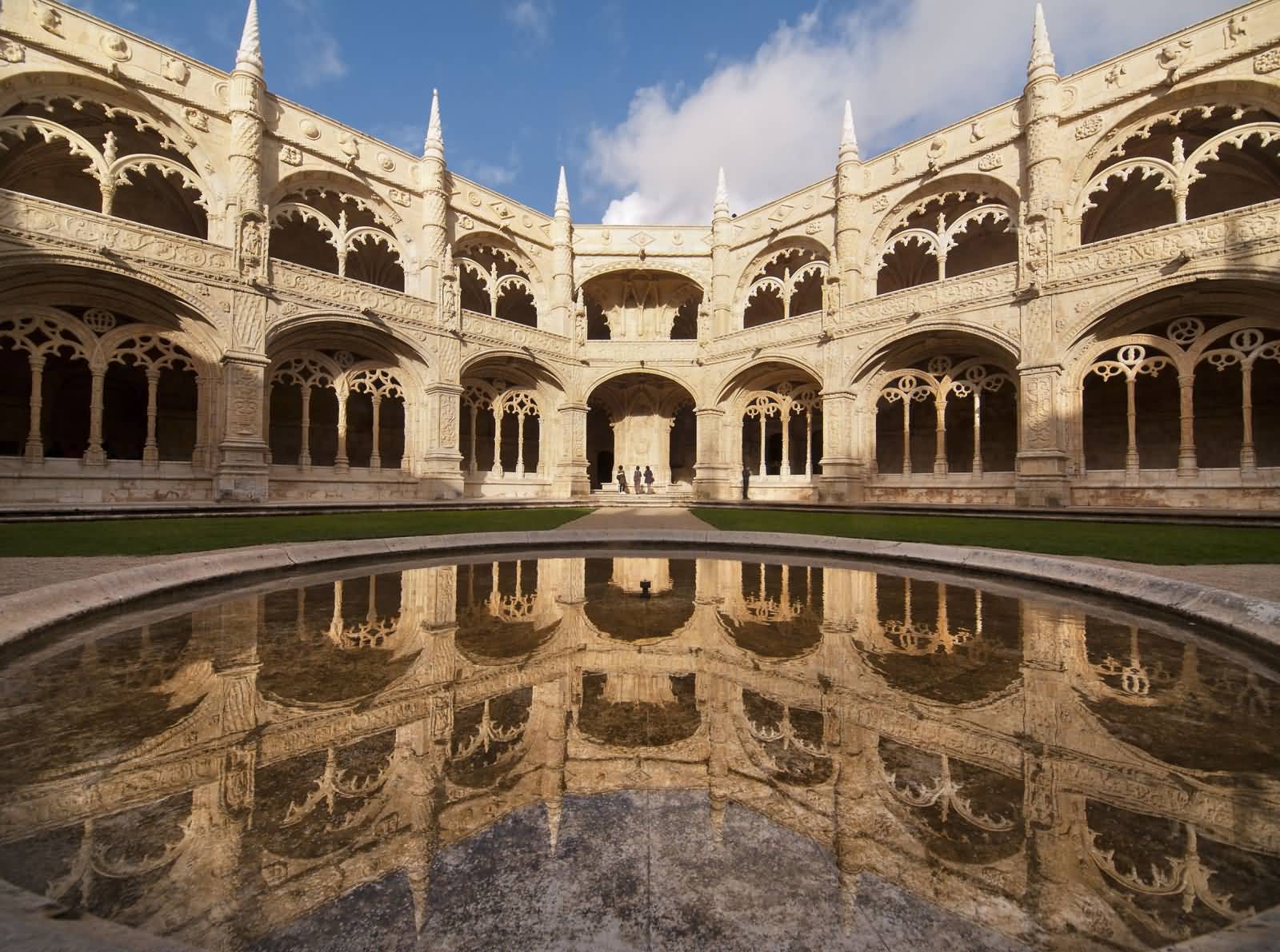 Ang maalog monasteryo sa Belem, Portugal - Secret World Ang maalog monasteryo sa Belem, Portugal - Secret World